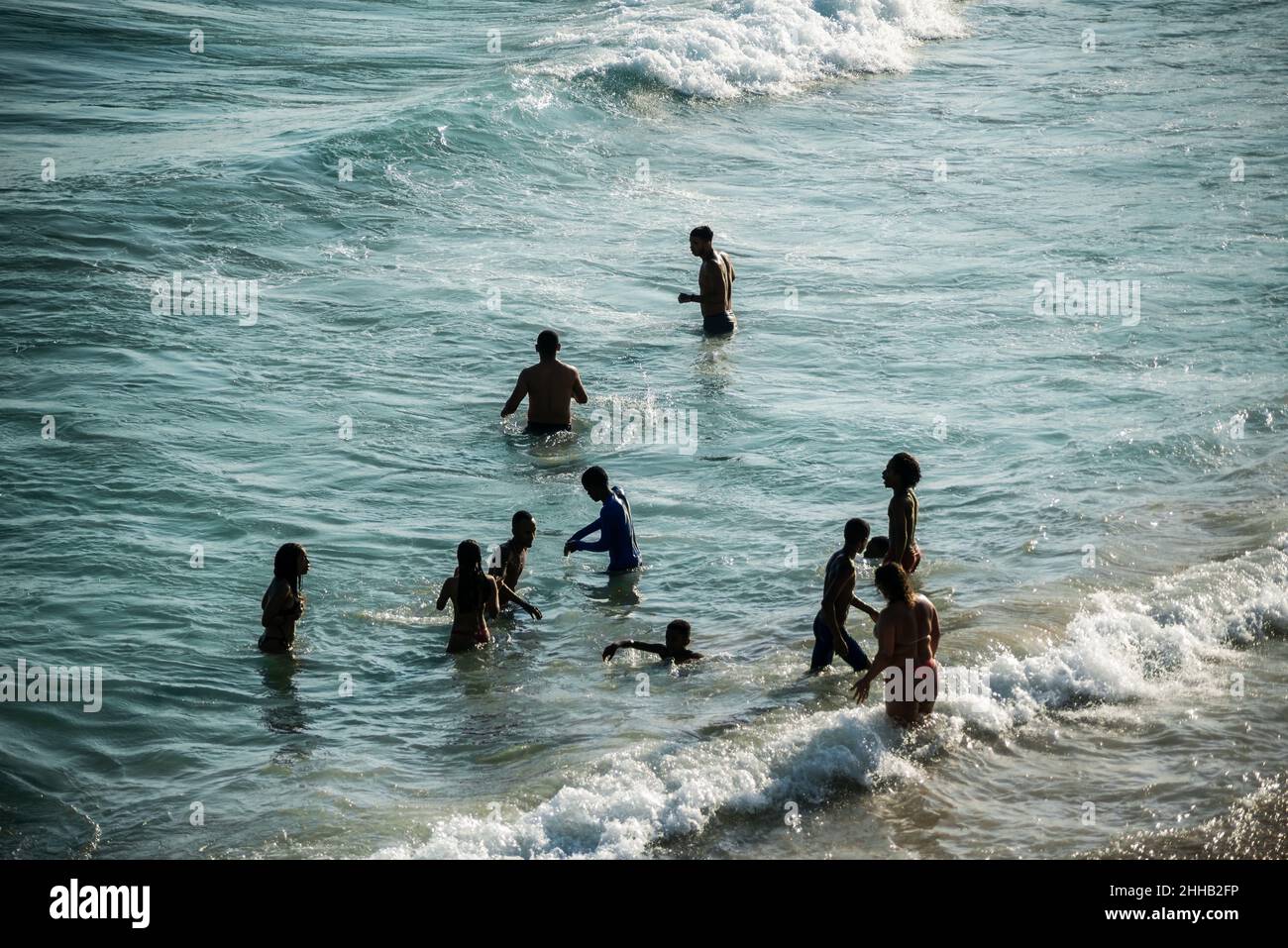 Männer und Frauen Beim Baden Stockfotos und -bilder Kaufen - Alamy