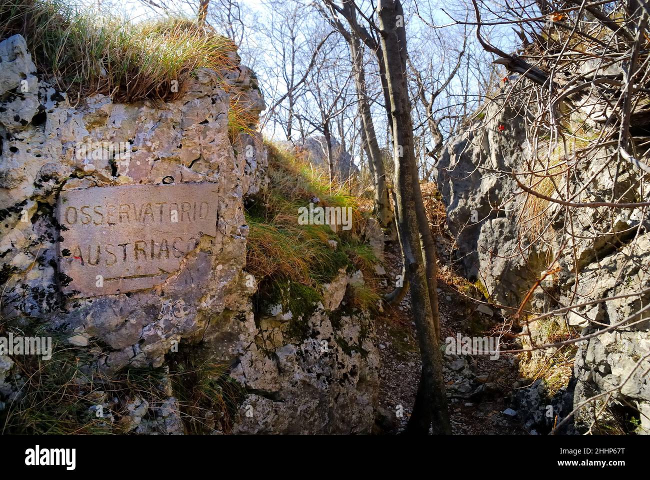 Österreichisch-ungarischer Beobachtungsposten auf dem Berg Sabotino ...