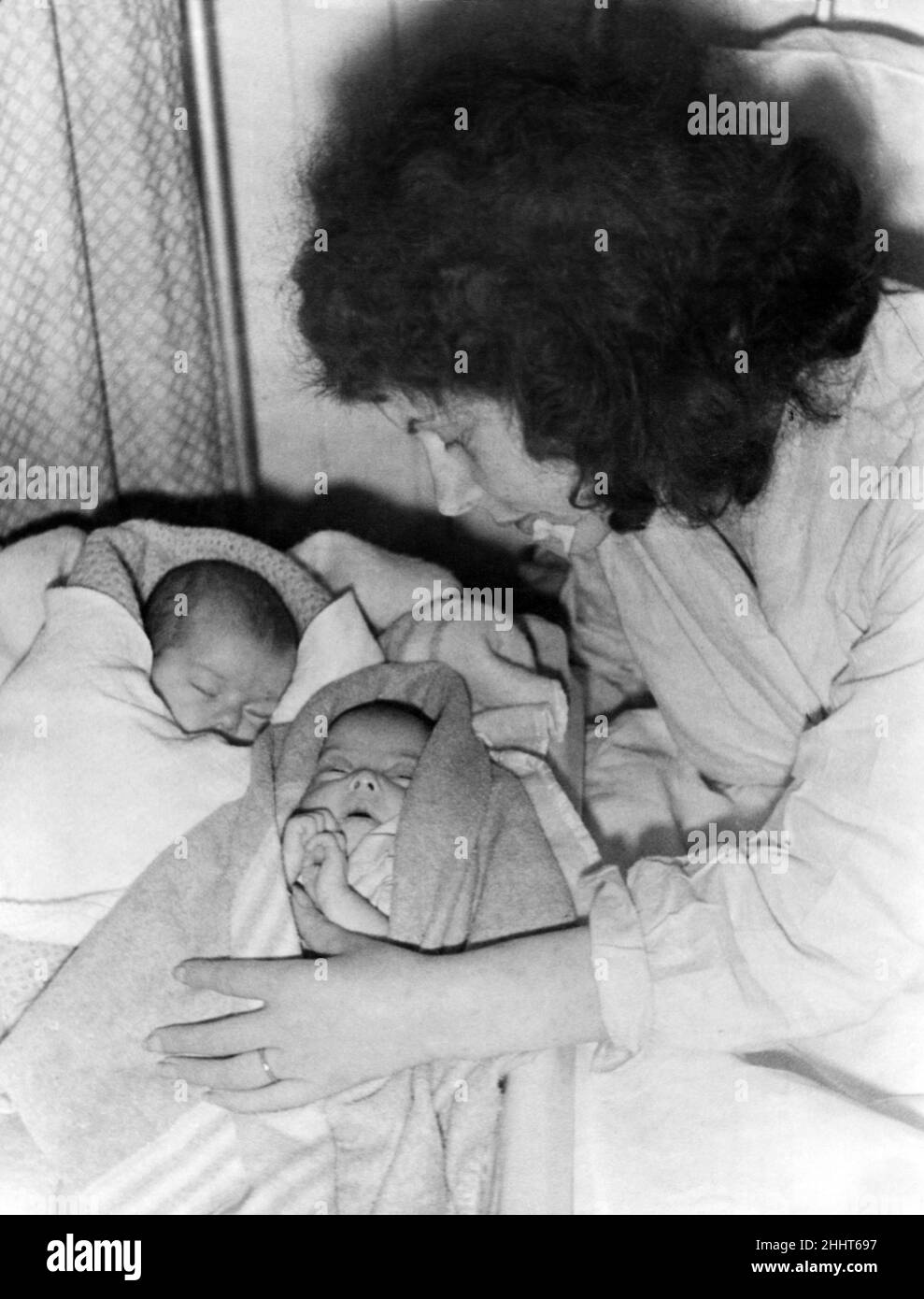 Mutter carol front -Fotos und -Bildmaterial in hoher Auflösung – Alamy