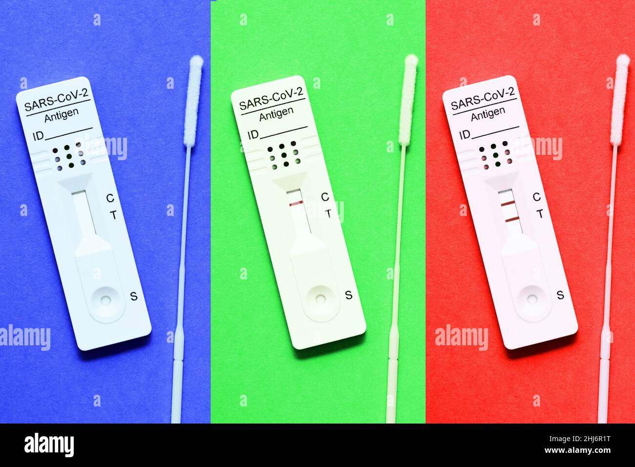 FOTOMONTAGE, Unbenützter, negativer und positiver Corona-Schnelltest ...