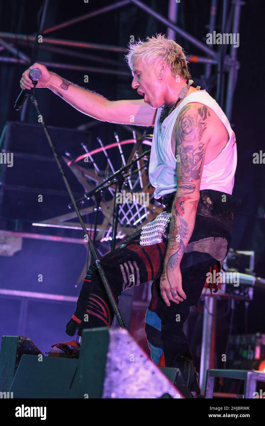 Michael rhein in extremo -Fotos und -Bildmaterial in hoher Auflösung ...