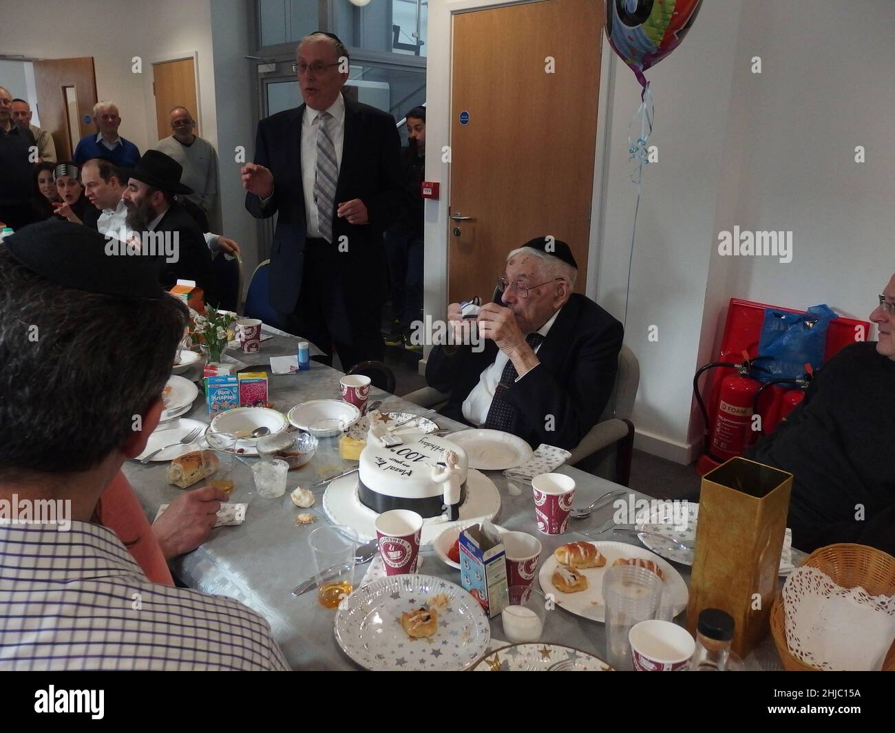 Dr gerald jacobs -Fotos und -Bildmaterial in hoher Auflösung – Alamy
