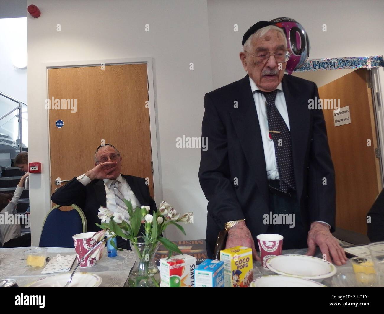 Dr gerald jacobs -Fotos und -Bildmaterial in hoher Auflösung – Alamy