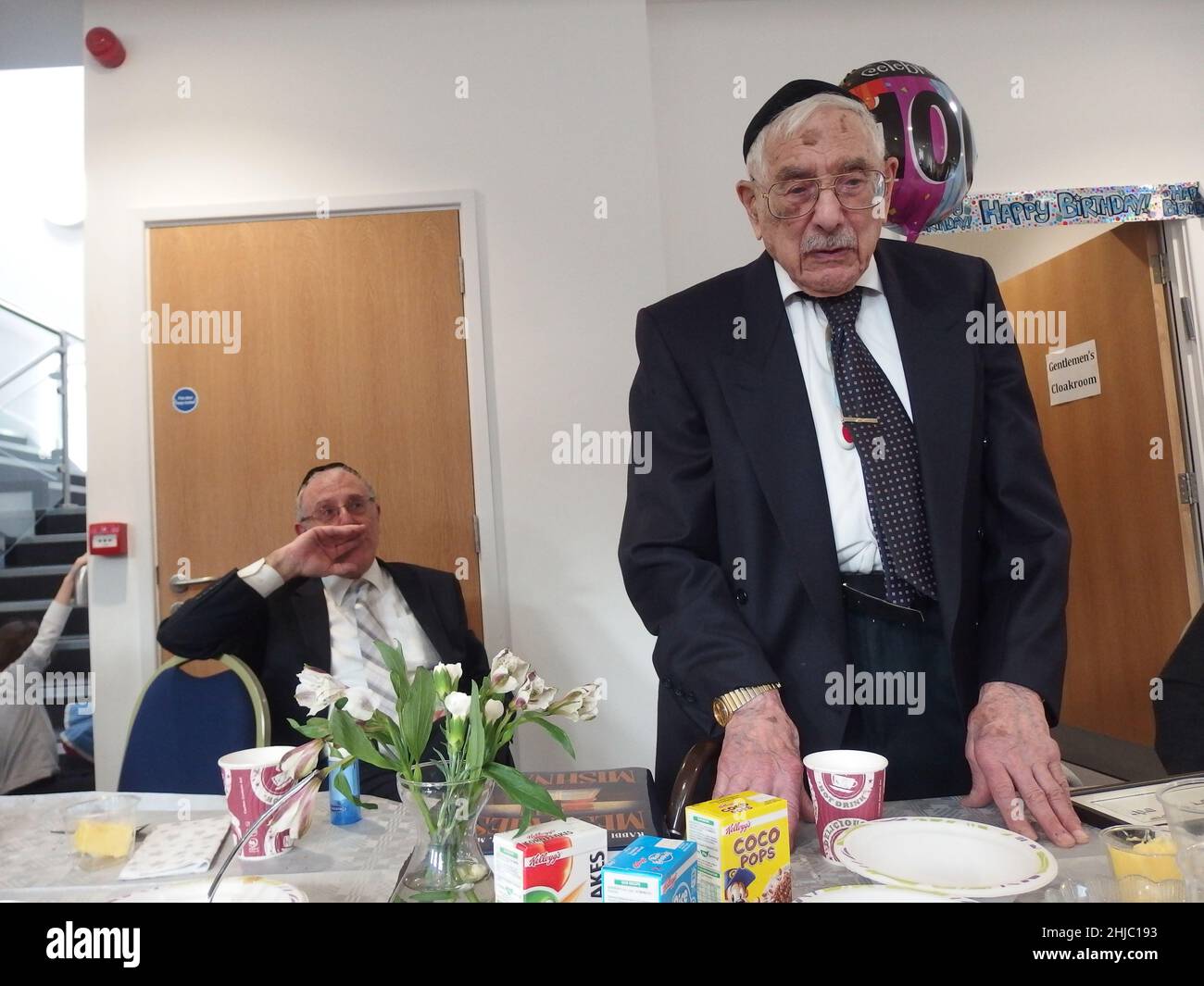 Dr gerald jacobs -Fotos und -Bildmaterial in hoher Auflösung – Alamy