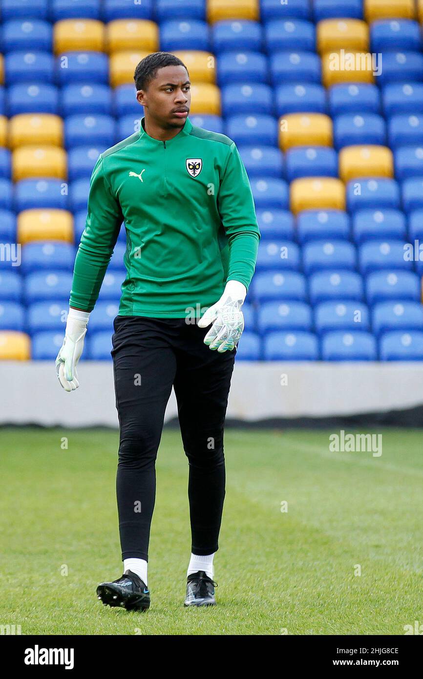 Aaron Jones #41 von AFC Wimbledon beim Aufwärmen Stockfotografie - Alamy