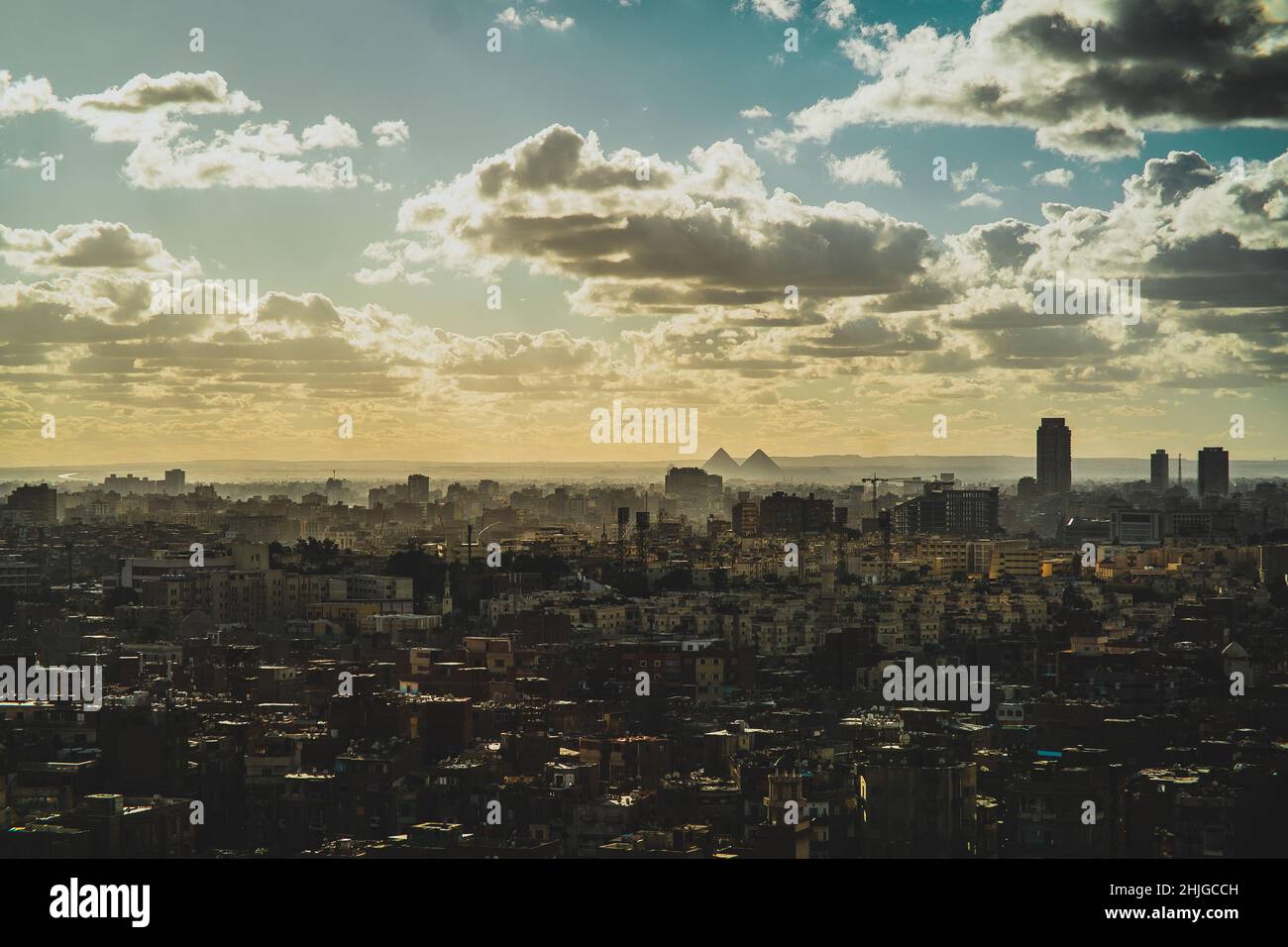 Kairo pyramiden luftbild -Fotos und -Bildmaterial in hoher Auflösung ...