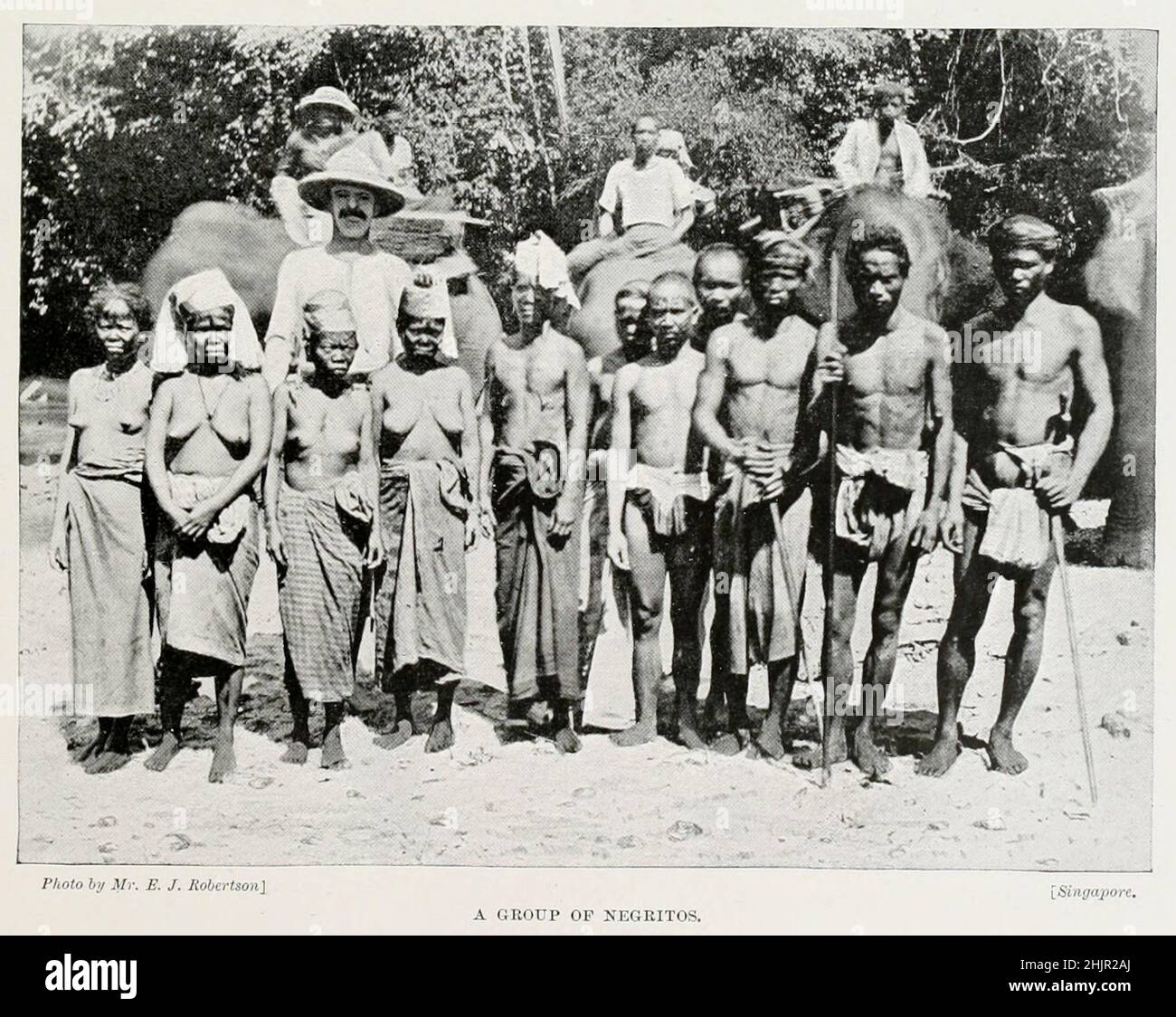 Eine Gruppe von Negritos [der Begriff Negrito (/nɪˈɡriːtoʊ/) bezieht ...