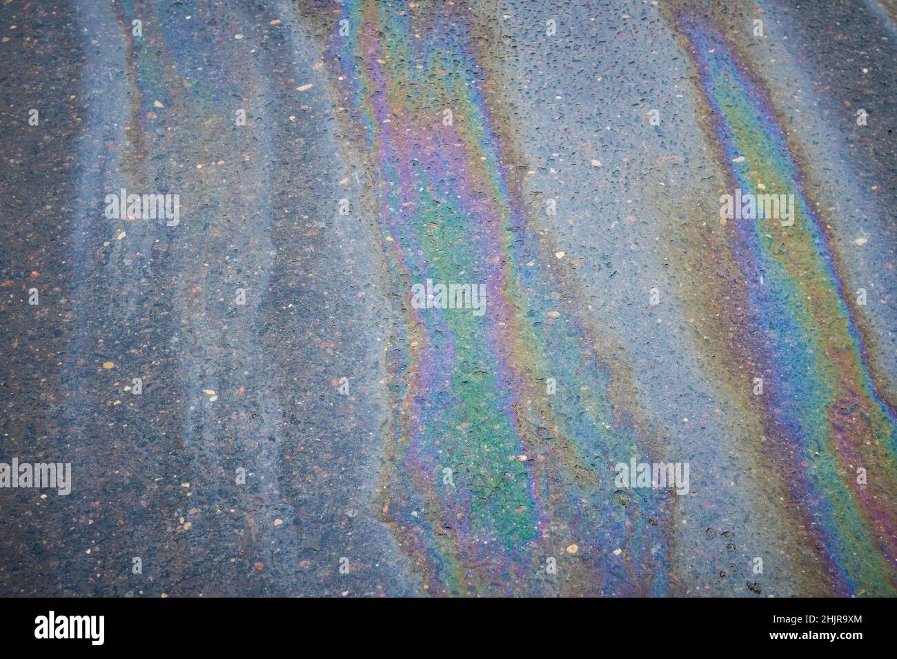 Farbe benzin -Fotos und -Bildmaterial in hoher Auflösung – Alamy