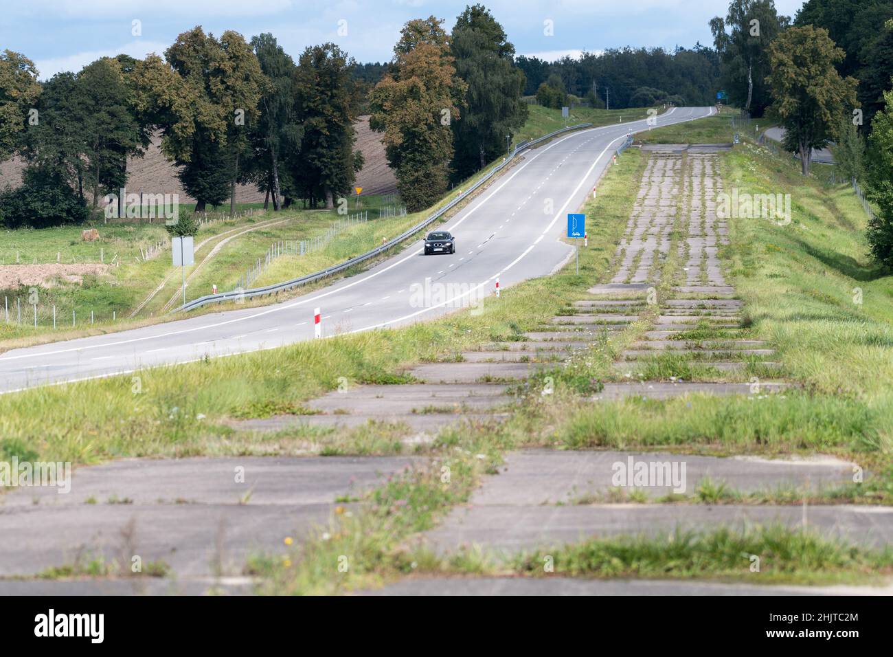 Heute Expressway S22, Abschnitt der unvollendeten Reichsautobahn Berlin ...