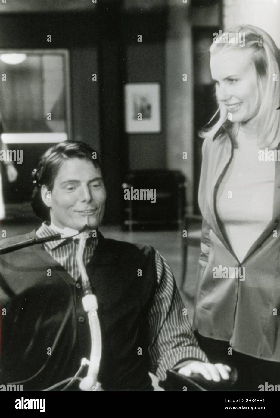 Die Schauspieler Christopher Reeve und Daryl Hannah im Film Rear Window ...