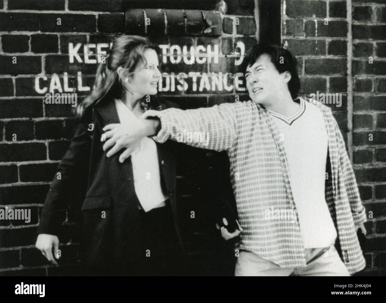 Die Schauspieler Jackie Chan und Gabrielle Fitzpatrick im Film Mr. Nice Guy, USA 1987 ...