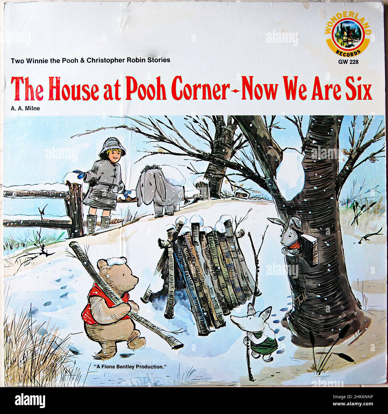 The house at pooh corner -Fotos und -Bildmaterial in hoher Auflösung ...
