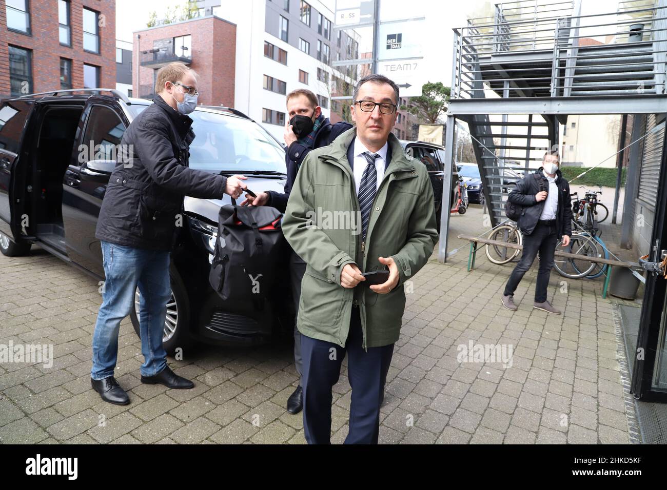 CEM Özdemir bei der Ankunft zur Aufzeichnung der ZDF-Talkshow 'Markus ... CEM Özdemir bei der Ankunft zur Aufzeichnung der ZDF-Talkshow 'Markus ...
