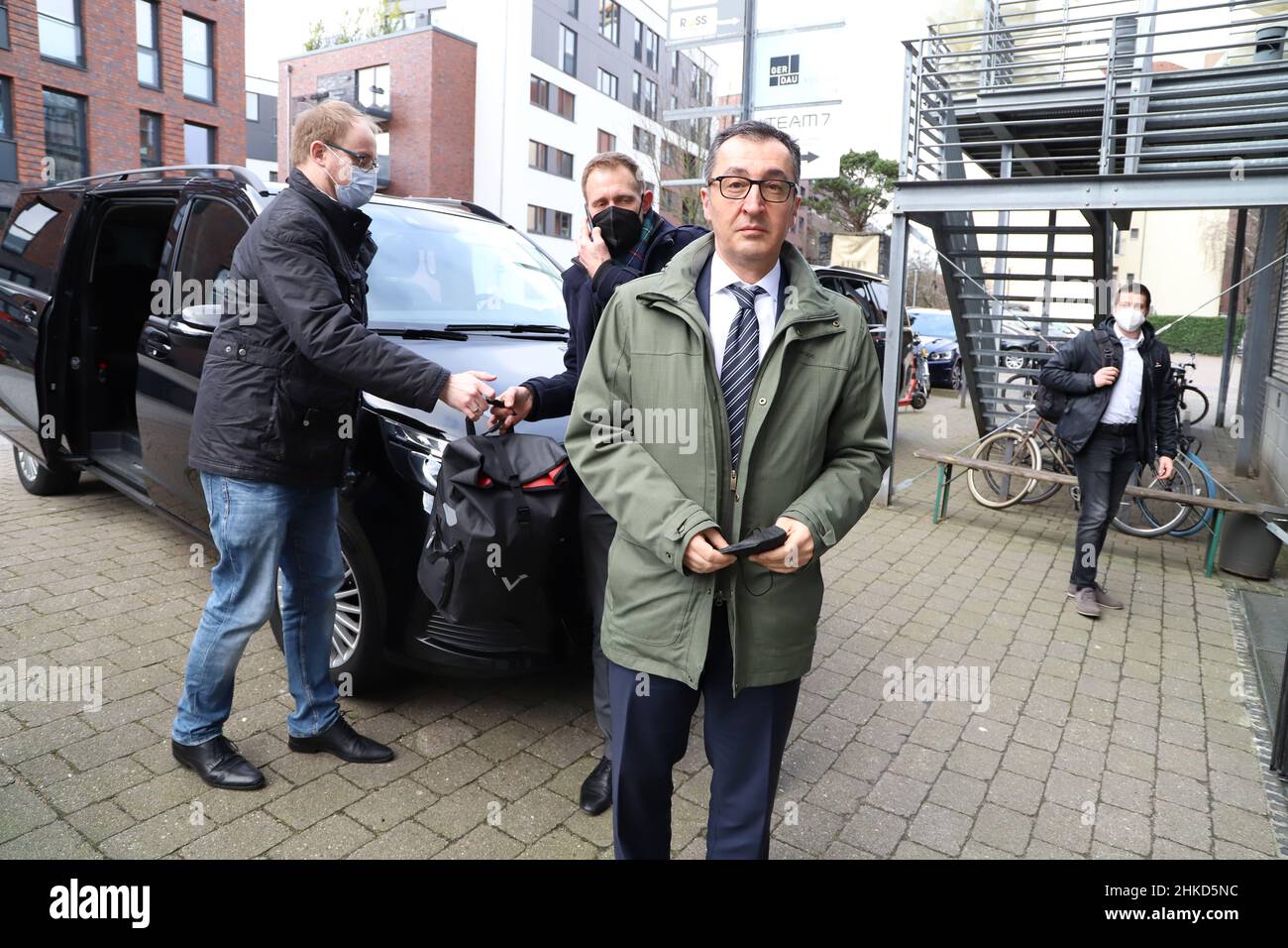 CEM Özdemir bei der Ankunft zur Aufzeichnung der ZDF-Talkshow 'Markus ... CEM Özdemir bei der Ankunft zur Aufzeichnung der ZDF-Talkshow 'Markus ...