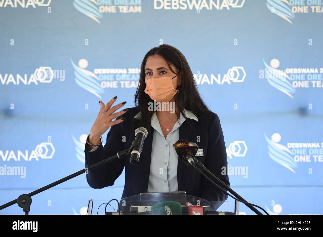 (220205) -- GABORONE, 5. Februar 2022 (Xinhua) -- Lynette Armstrong ...