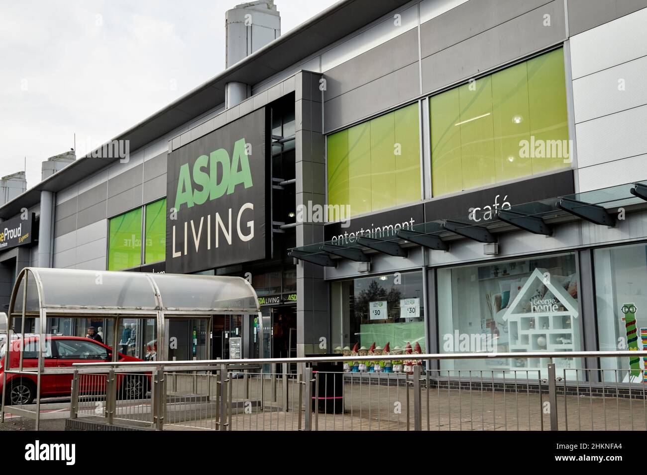 Asda living store -Fotos und -Bildmaterial in hoher Auflösung – Alamy