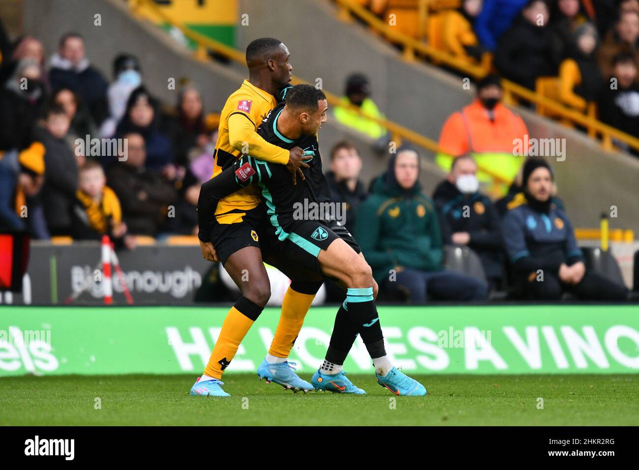 Wolverhampton, Großbritannien. 05th. Februar 2022. Adam Idah von ...