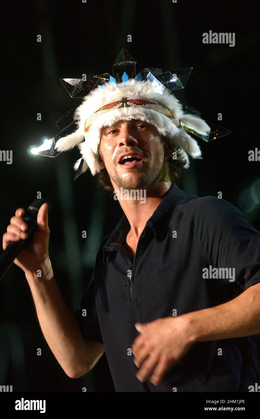 Jason kay 2002 -Fotos und -Bildmaterial in hoher Auflösung – Alamy