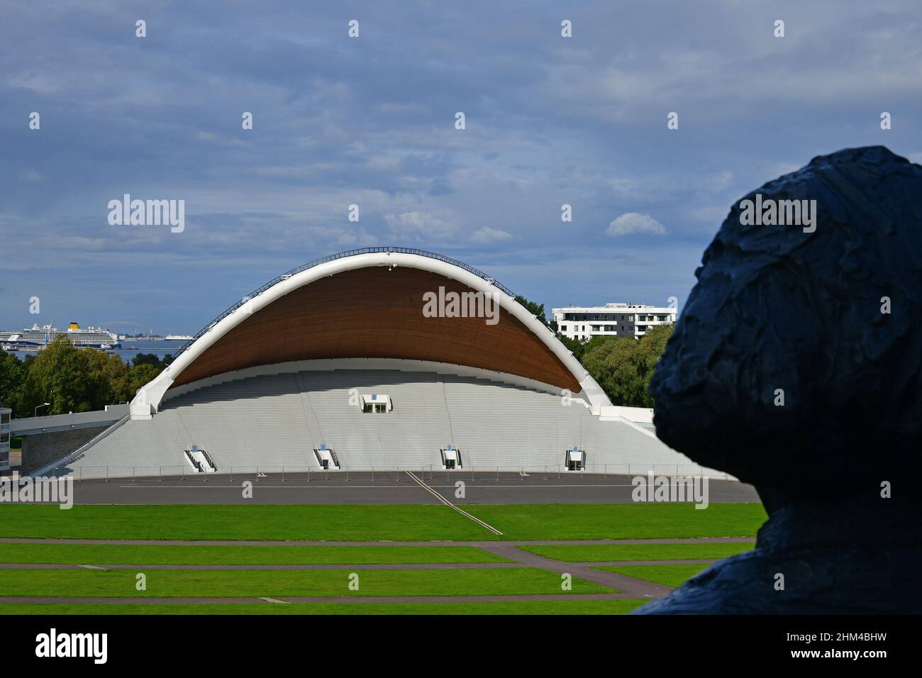 Gustav ernesaks skulptur -Fotos und -Bildmaterial in hoher Auflösung ...