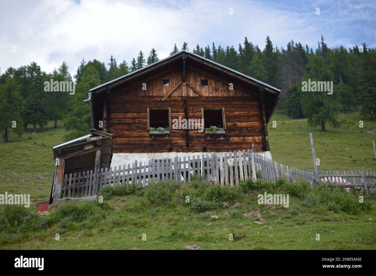 Wandern alm -Fotos und -Bildmaterial in hoher Auflösung – Alamy