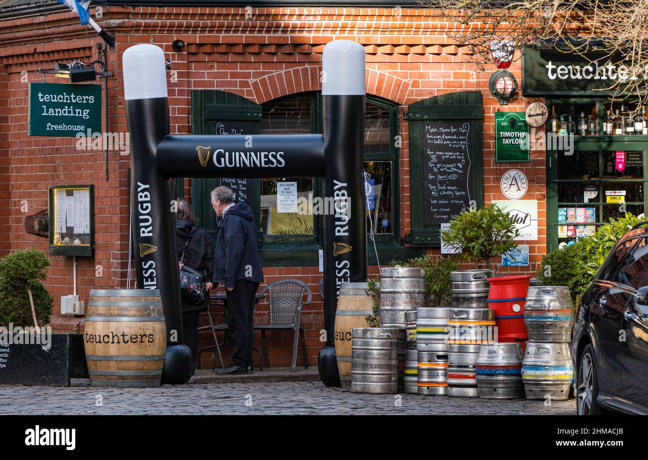Edinburgh Leith Teuchters Landing Pub Stockfotos und -bilder Kaufen - Alamy