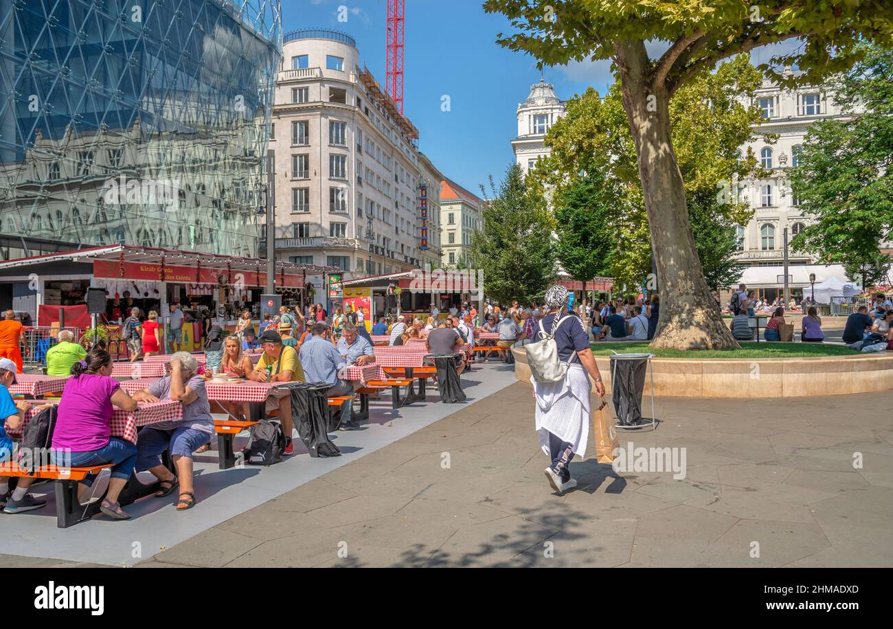 Straßen der Altstadt von Budapest in Ungarn Stockfotografie - Alamy