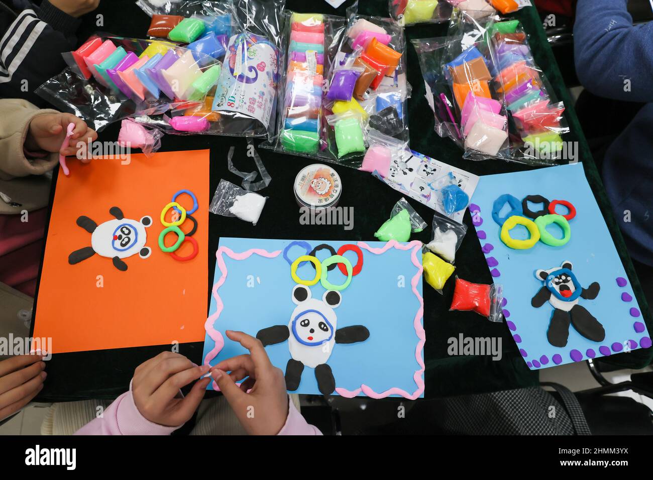 Xue rong rong -Fotos und -Bildmaterial in hoher Auflösung – Alamy