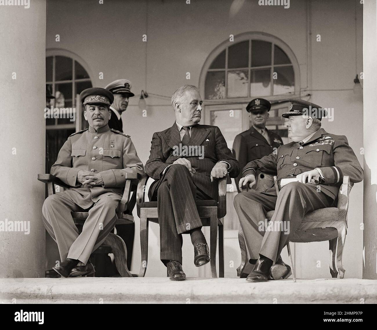 Joseph Stalin, Franklin D. Roosevelt und Winston Churchill auf der ... Joseph Stalin, Franklin D. Roosevelt und Winston Churchill auf der ...