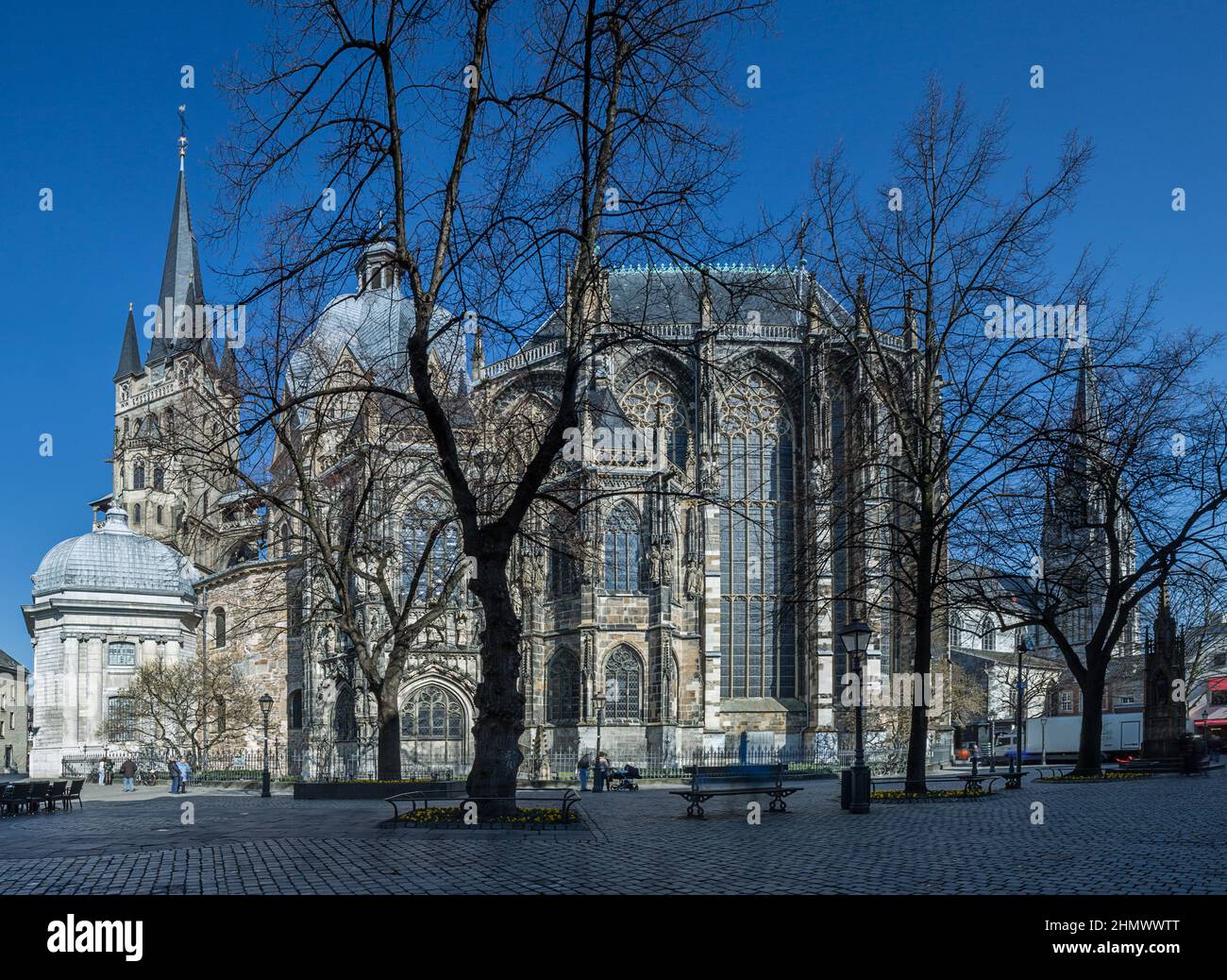 Aachener dom karl -Fotos und -Bildmaterial in hoher Auflösung – Alamy