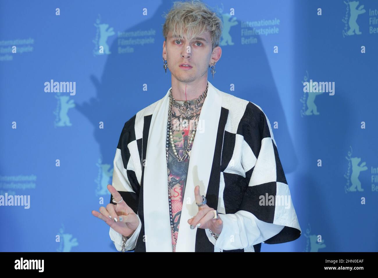 Colson baker aka machine gun kelly -Fotos und -Bildmaterial in hoher ...