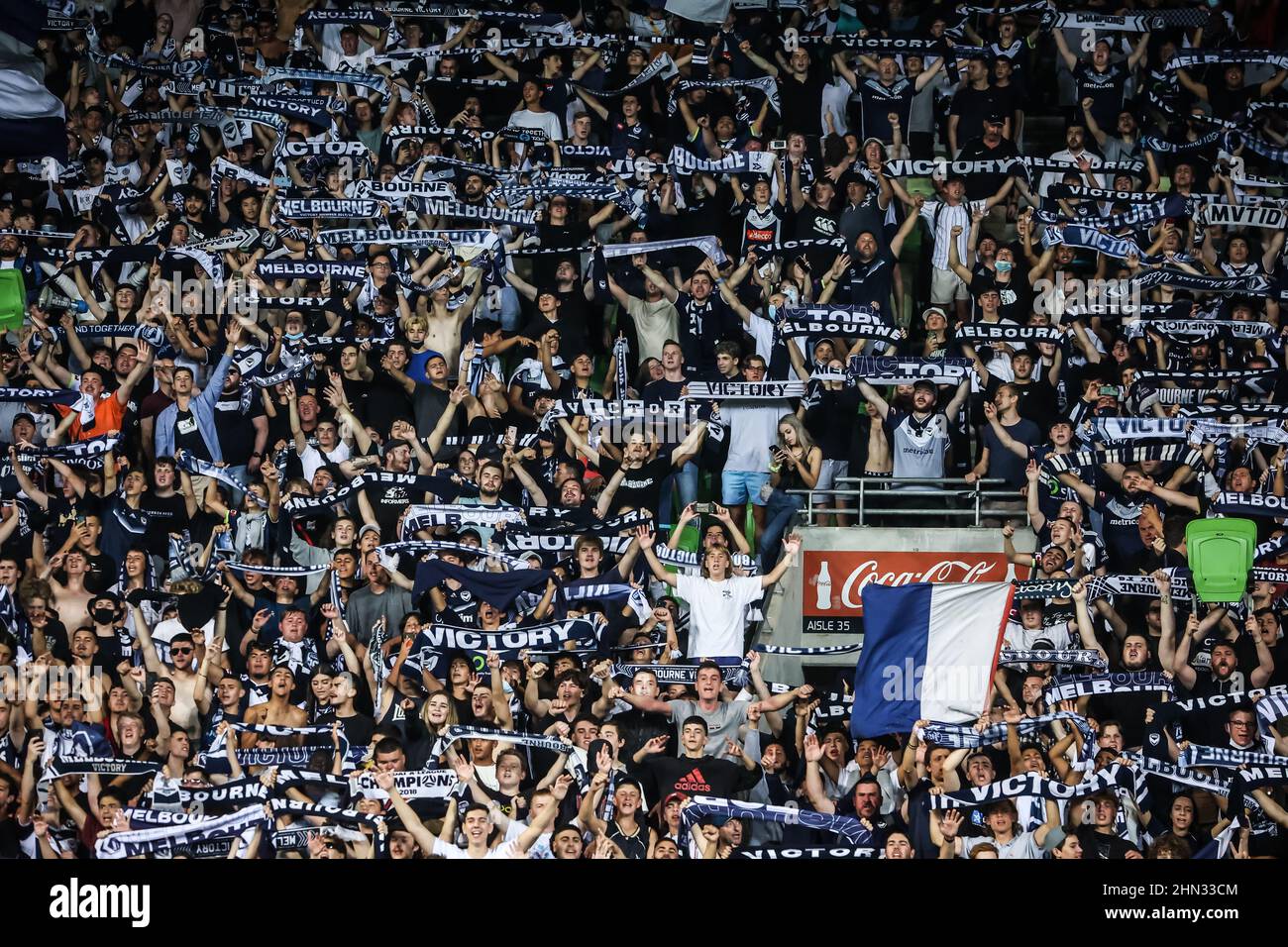 MELBOURNE, AUSTRALIEN - 05. FEBRUAR: Melbourne Victory Fans feiern den ...