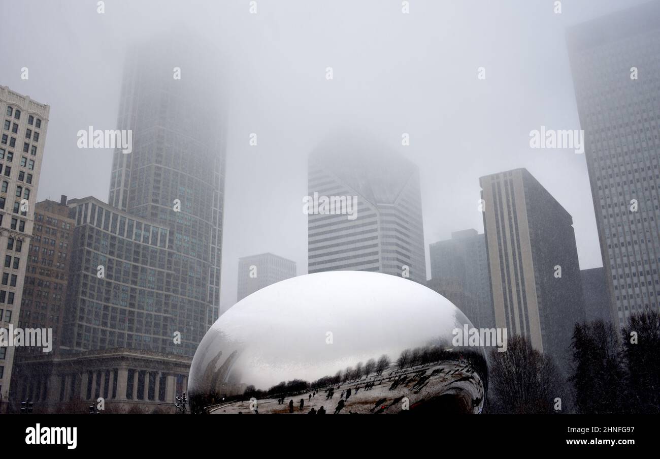 Cloud gate -Fotos und -Bildmaterial in hoher Auflösung – Alamy