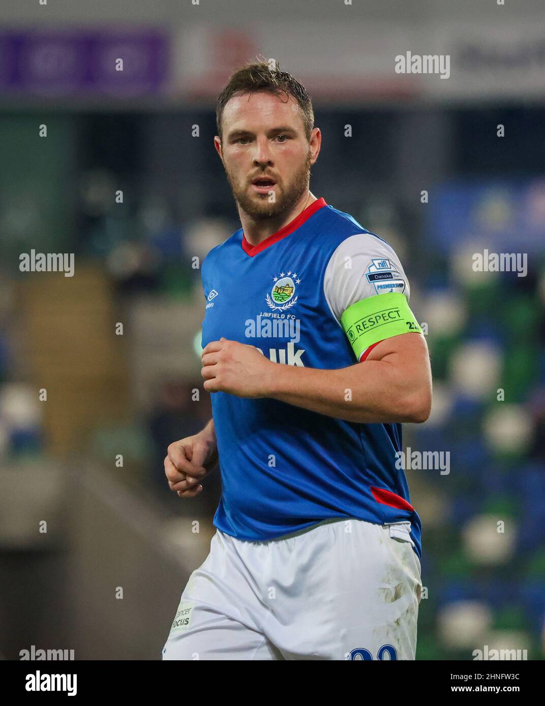 Linfield spieler jamie mulgrew -Fotos und -Bildmaterial in hoher ...