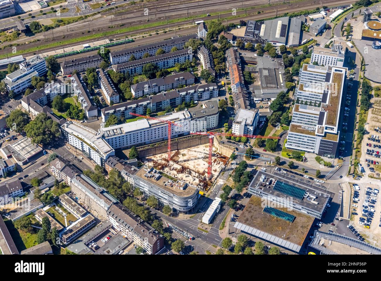 Luftaufnahme, Baustelle und Neubau UpperNord Tower an der Mercedesstraße im Stadtteil Düsseltal ...