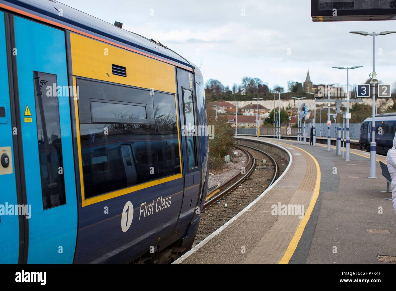 Der Bahnhof Strood dient der Stadt Strood in Medway, England. Es liegt ...