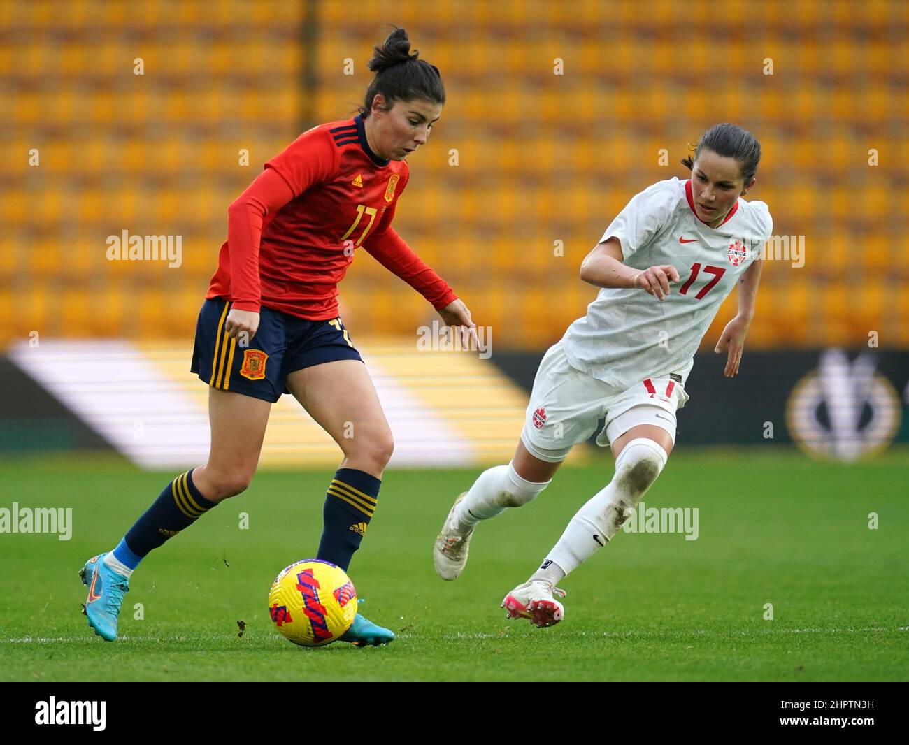 Die spanische Lucia Garcia (links) und die kanadische Jessie Fleming ...