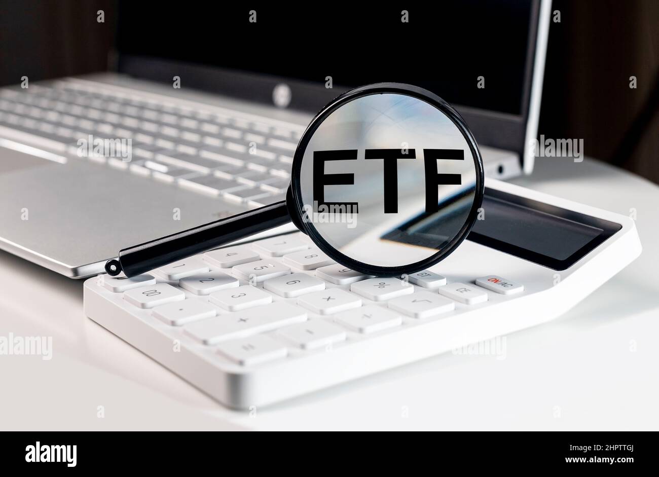 Compound interest money -Fotos und -Bildmaterial in hoher Auflösung – Alamy