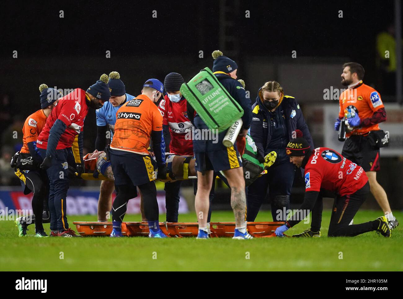 Alex Mellor von Leeds Rhinos hat sich während des Matches der Betfred ...