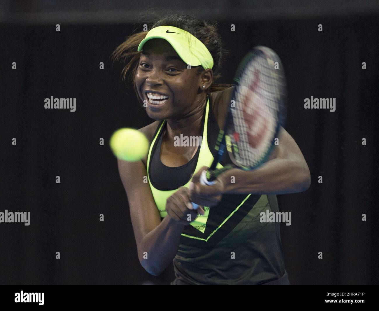 Francoise Abanda aus Kanada kehrt am Donnerstag, dem 15. September 2016, beim WTA National Bank ...
