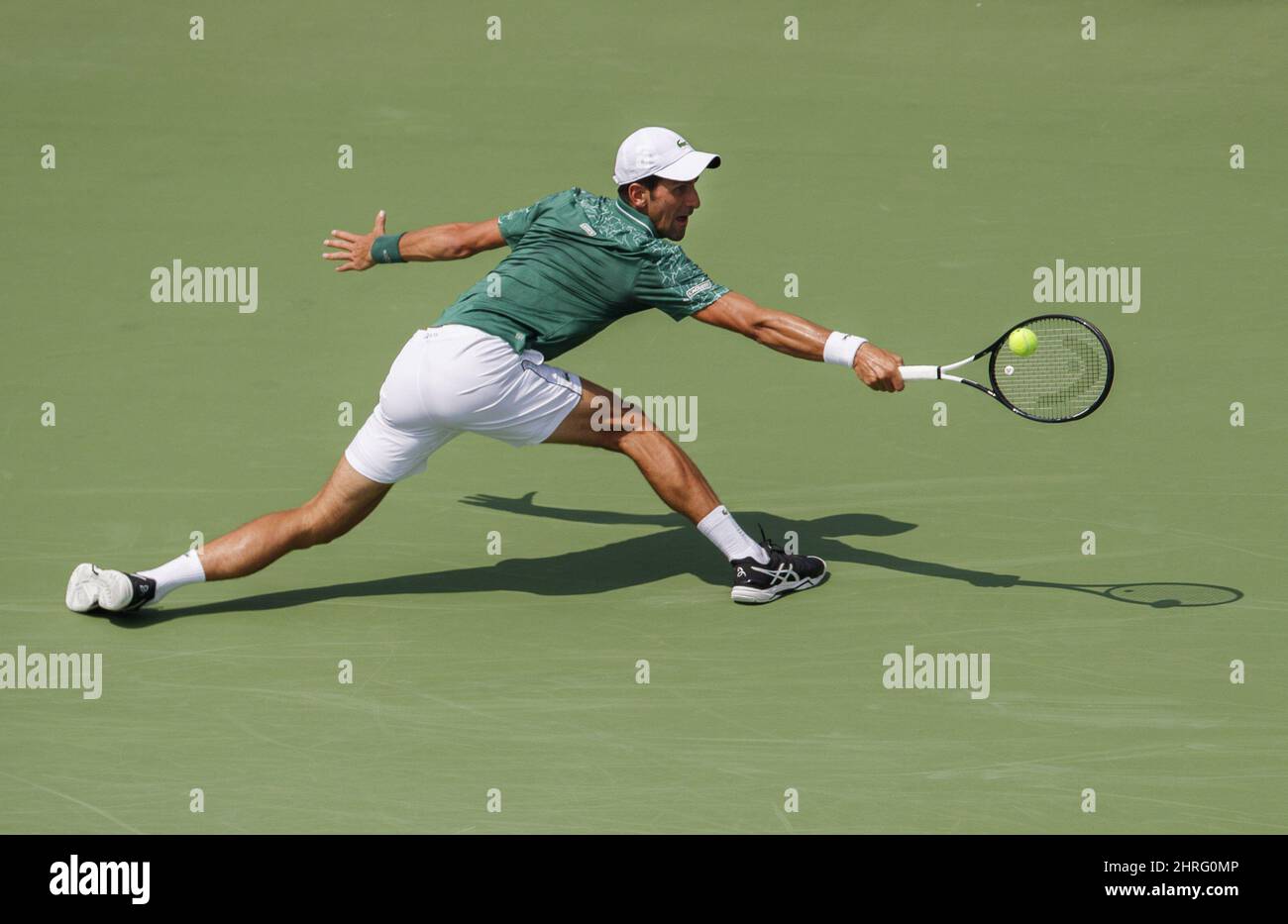 Novak Djokovic aus Serbien gibt am Dienstag, den 7. August 2018, einen ...