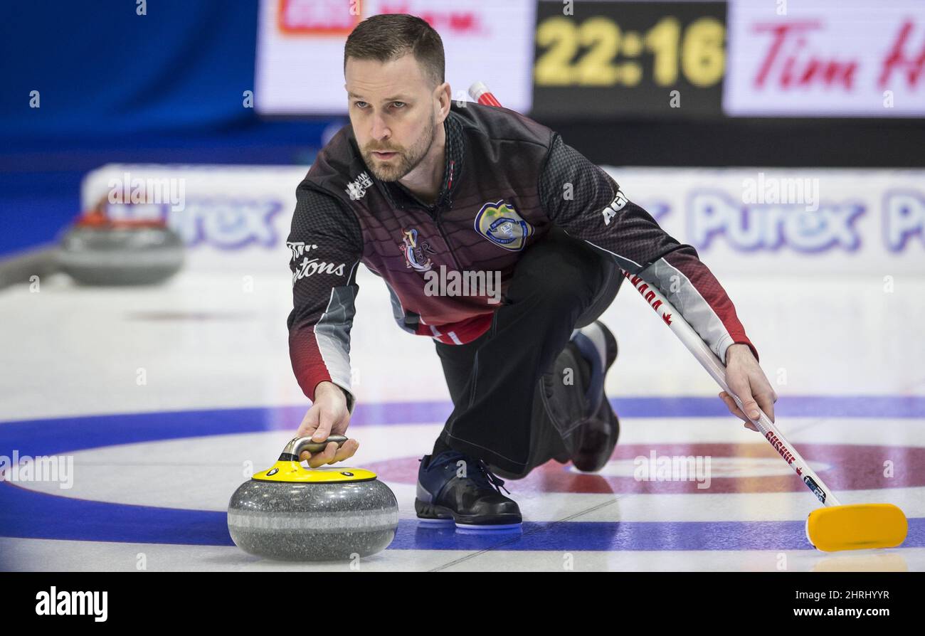 Team Canada skip Brad Gushue trifft beim sechsten Unentschieden gegen ...