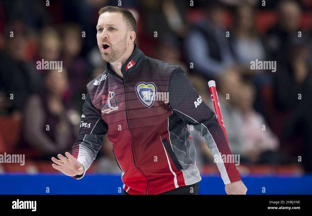 Das Team Canada skip Brad Gushue schieß beim Unentschieden 18. gegen ...