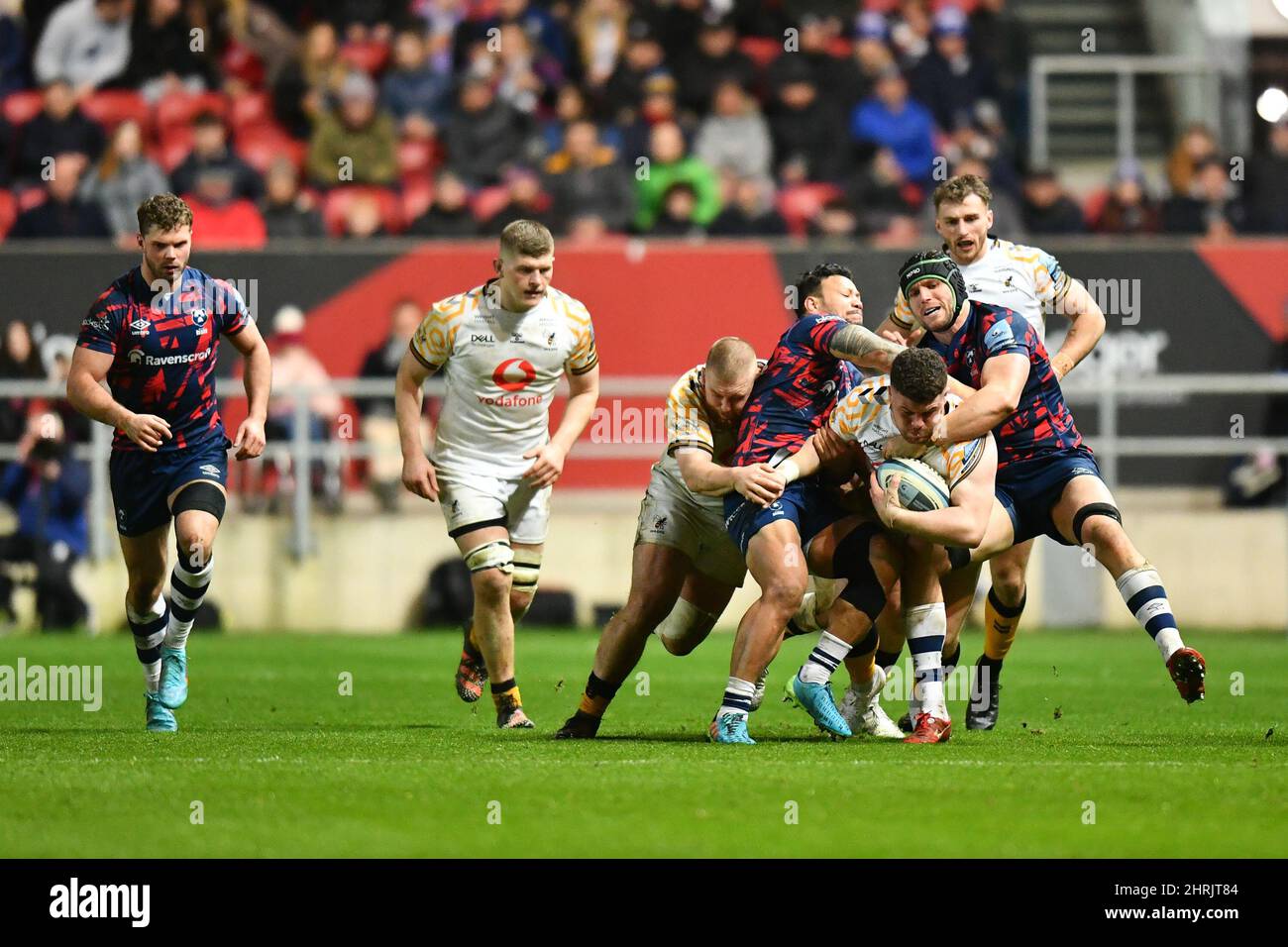 Bristol, Großbritannien. 25.. Februar 2022. Alfie Barbeary von Wesps ...