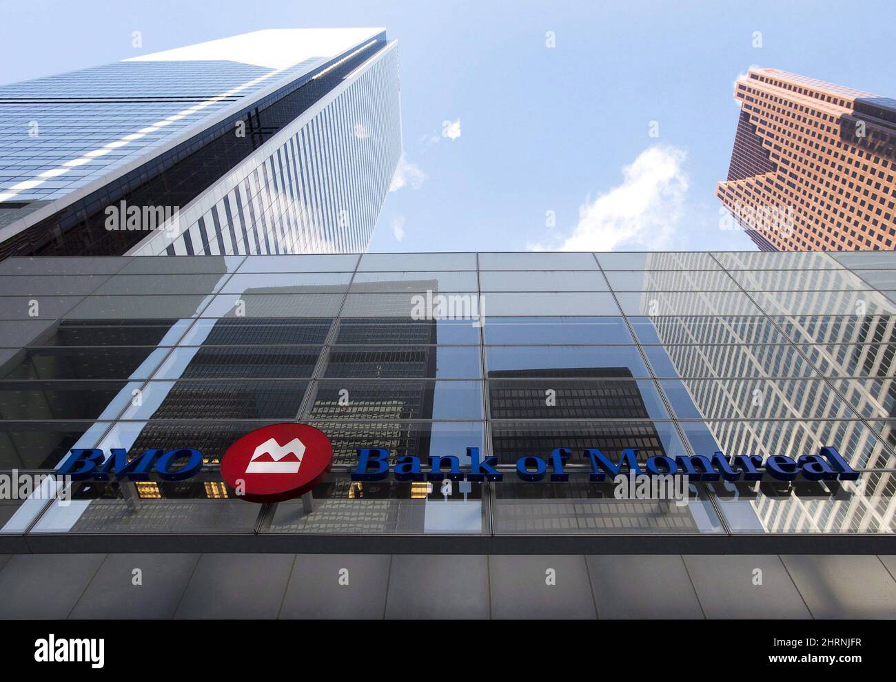 Das Gebäude der Bank of Montreal Financial Group in der Innenstadt von ...