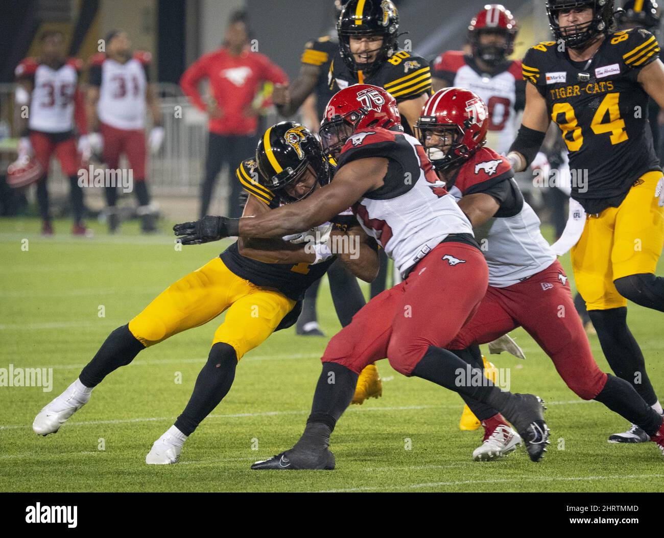 Hamilton Tiger-Cats Wide Receiver Papi White (4) wird am Freitag, den ...