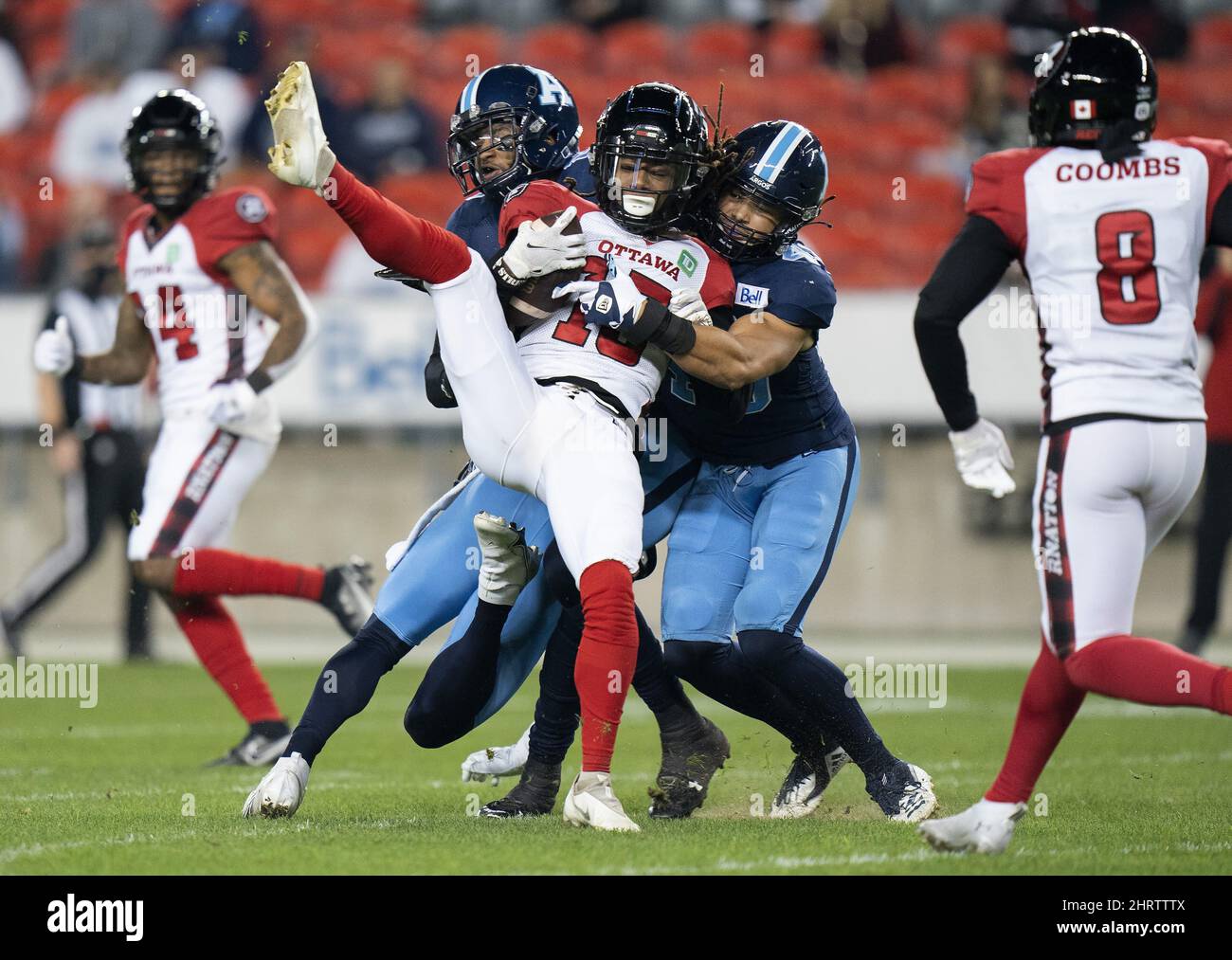 Ottawa Redblacks Breitempfänger Ryan Davis (15) wird am Mittwoch, den 6 ...