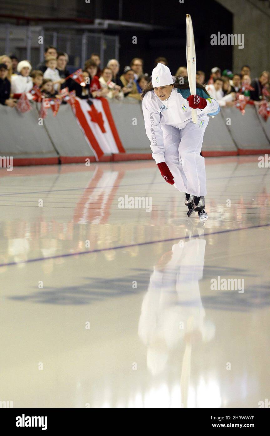 Die ehemalige olympische Speedskaterin Susan auch skates um das Olympic ...