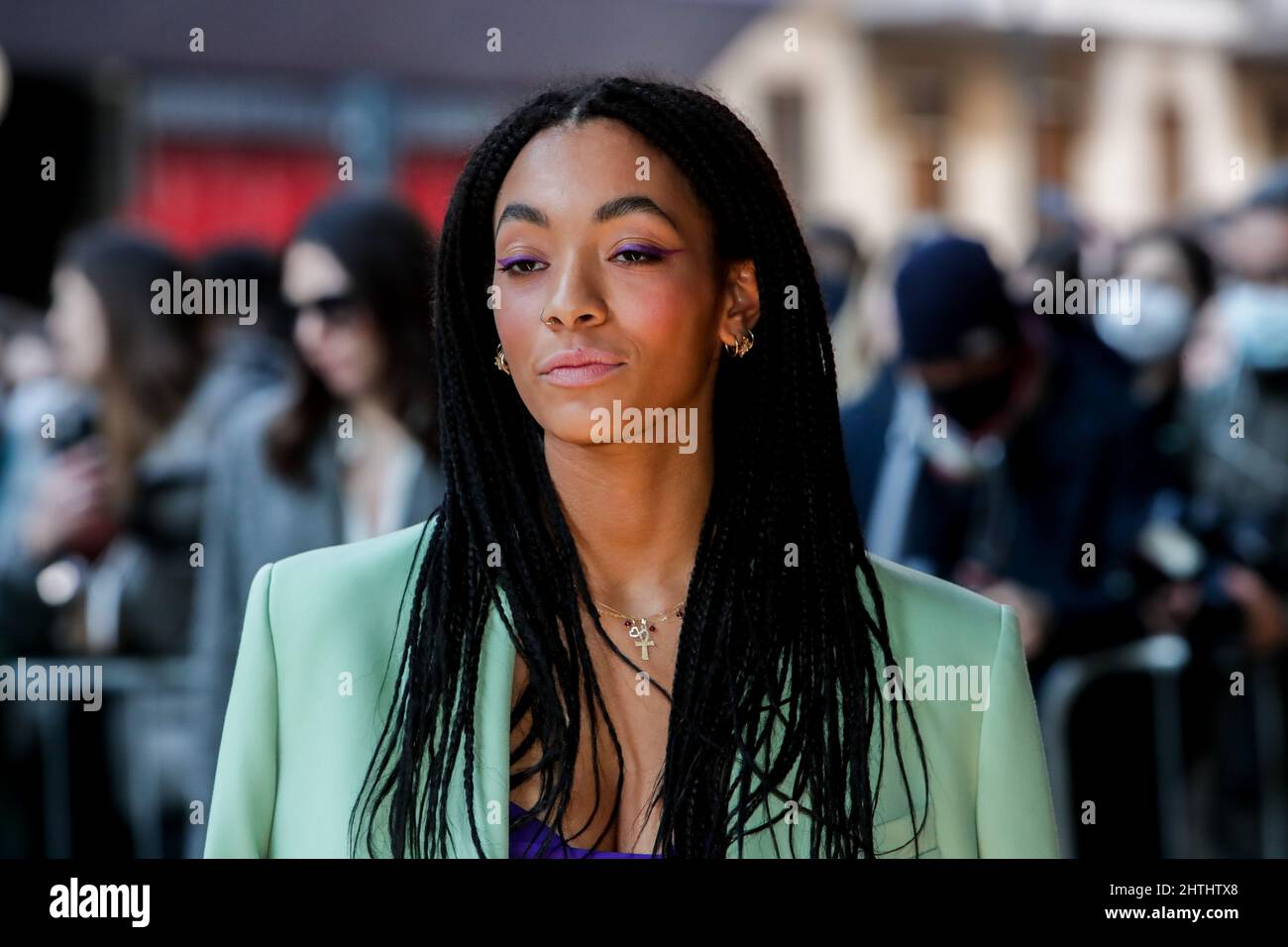 Coco Rebecca Edogamhe bei Bulgari BZero1 Aurora Awards während der ...