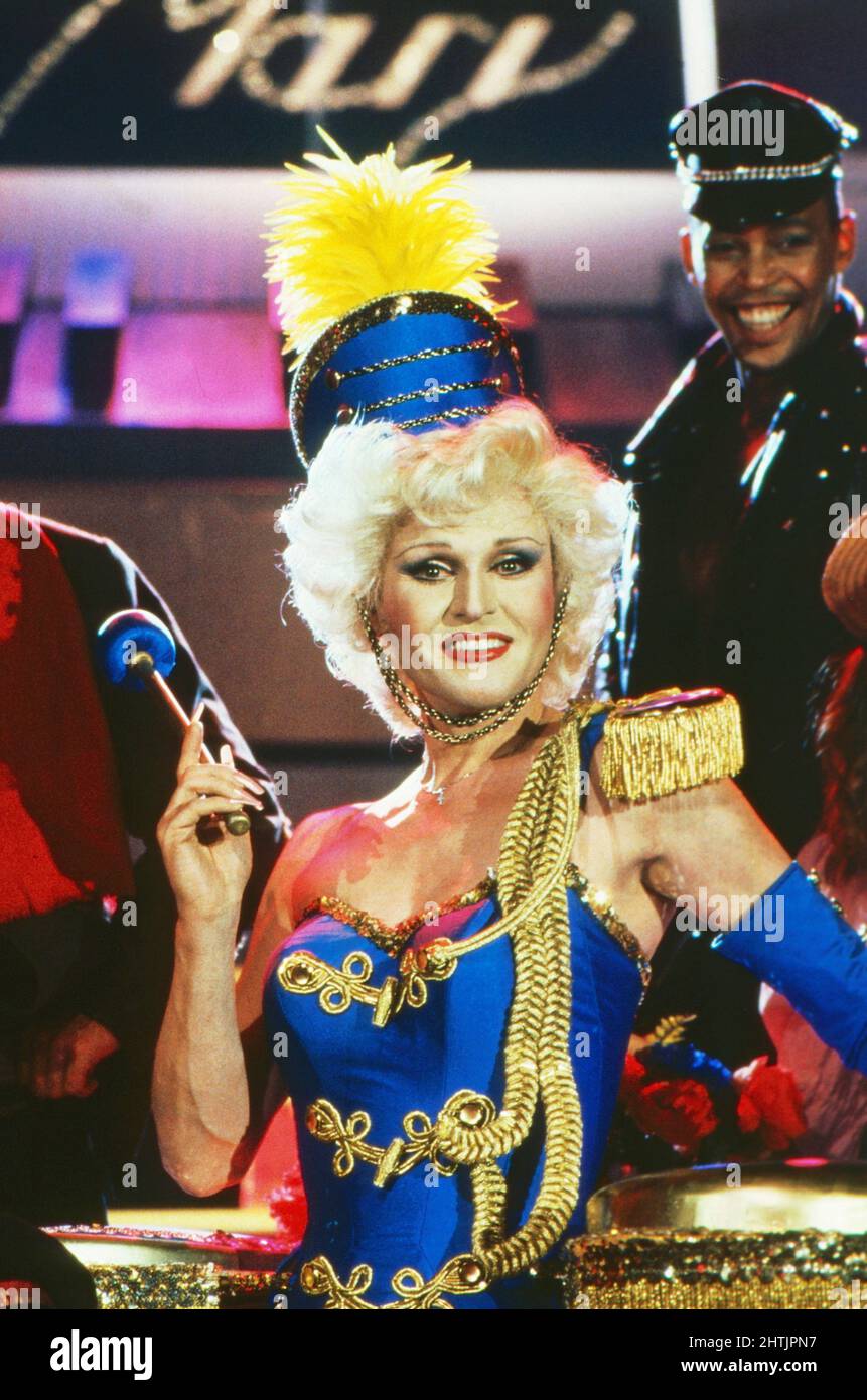 Travestie mary -Fotos und -Bildmaterial in hoher Auflösung – Alamy