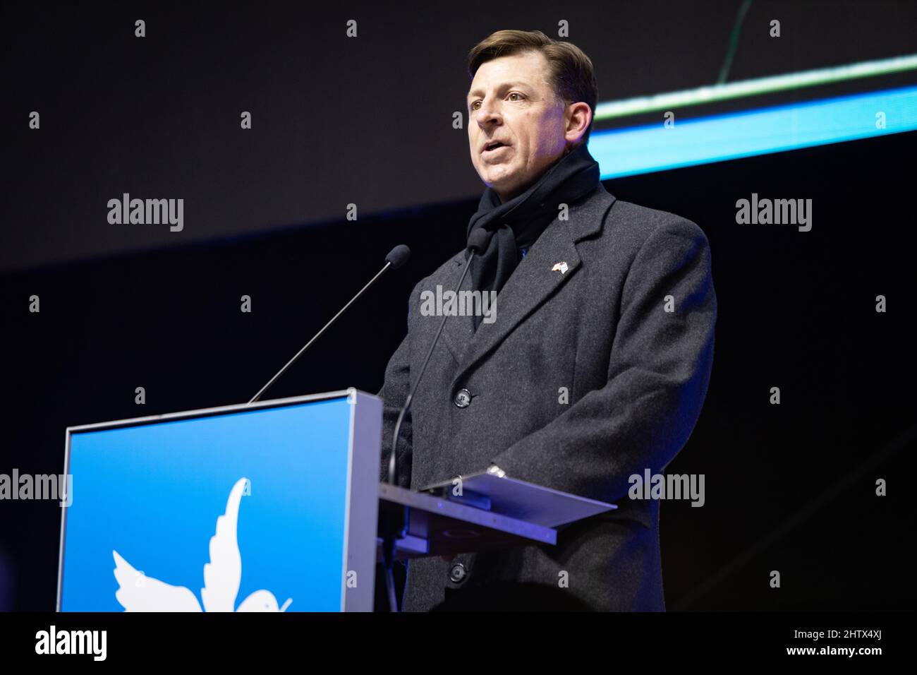 Am 2.. März versammelten sich 2022 45.000 Menschen am Königsplatz in ...